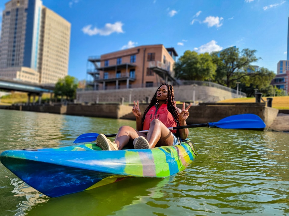 Buffalo Bayou Today: A Revitalized Urban Oasis | Buffalo Bayou Kayak Tours